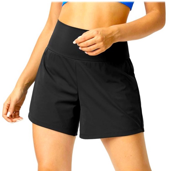 HALARA | Shorts | Sold | Poshmark